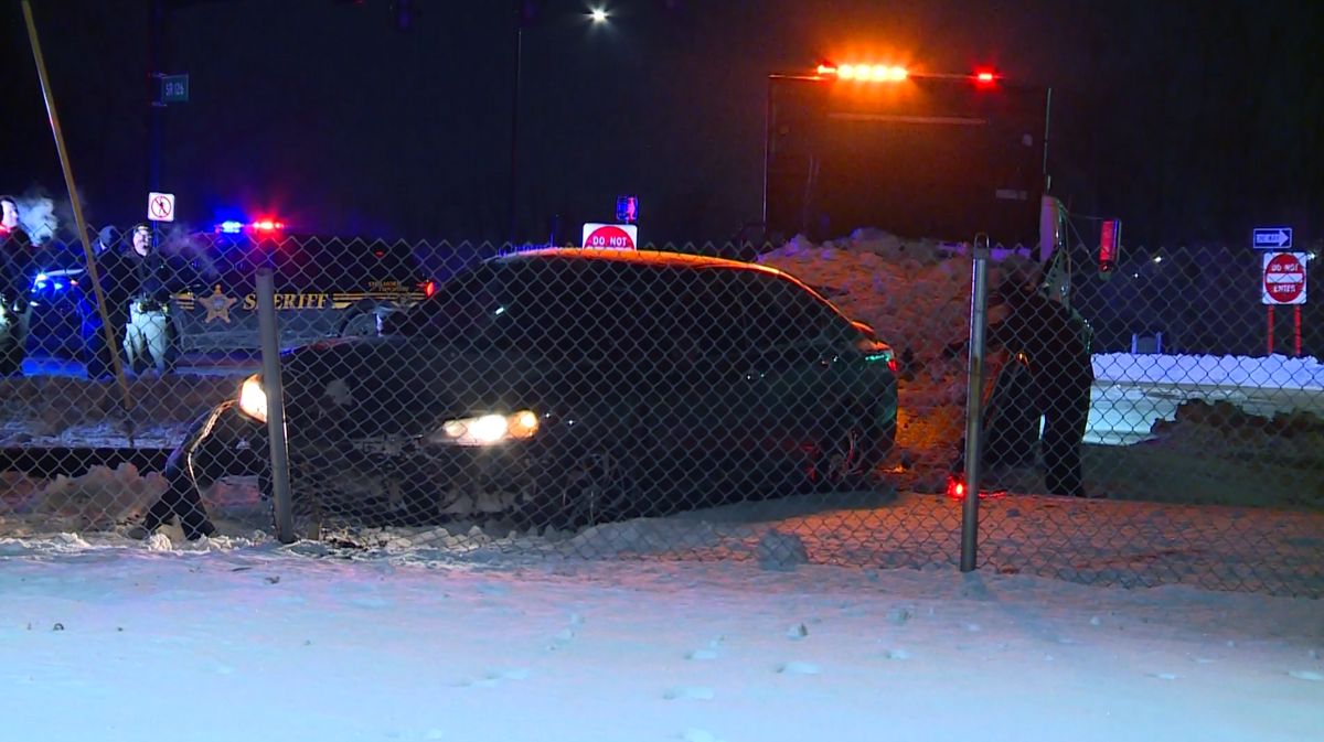 Police investigating after overnight crash in Blue Ash