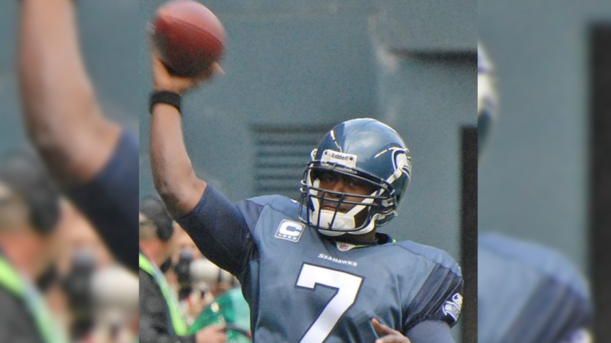 Former NFL quarterback Tarvaris Jackson dies in car crash