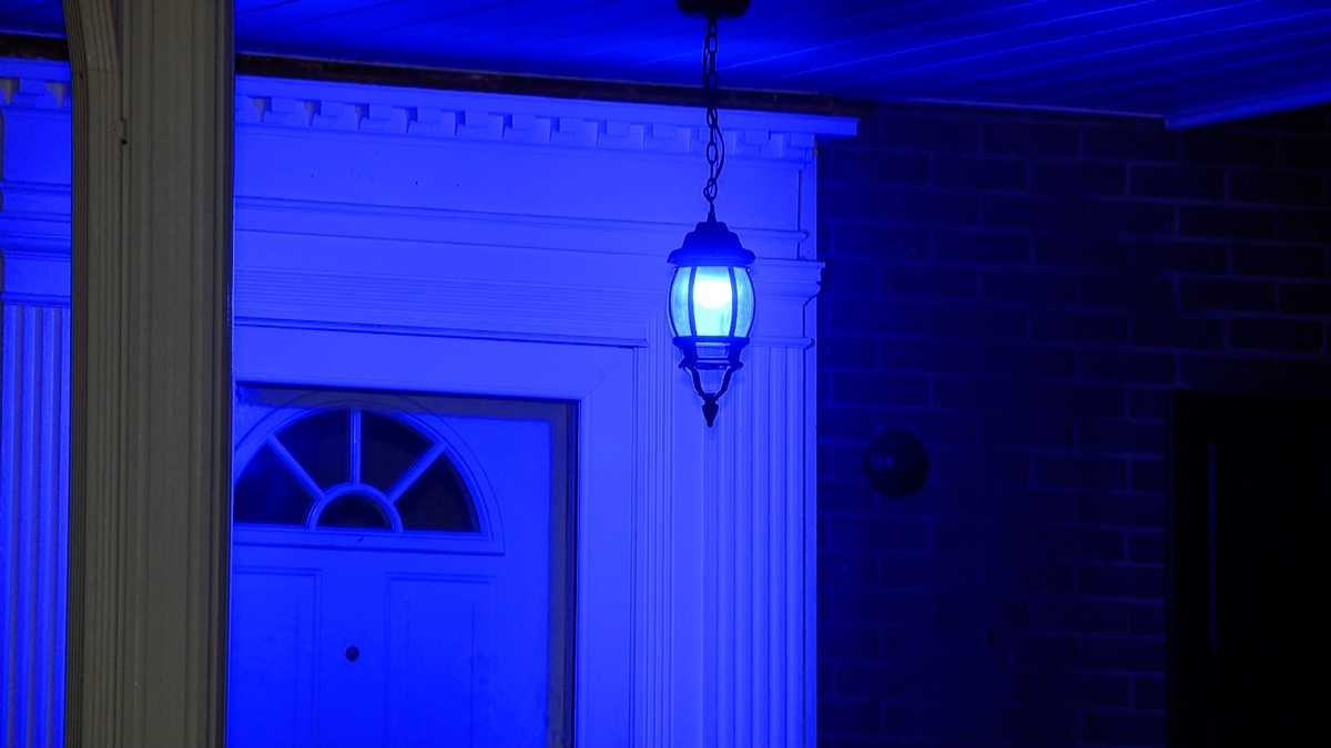 Monroeville Blue Light Project for police support