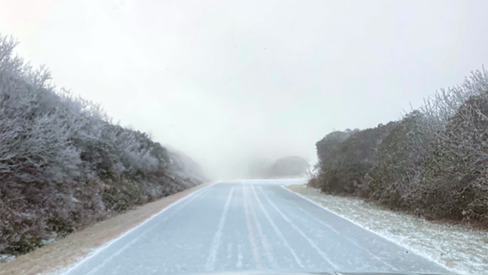 North Carolina: Snow, ice close some roads on Blue Ridge Parkway