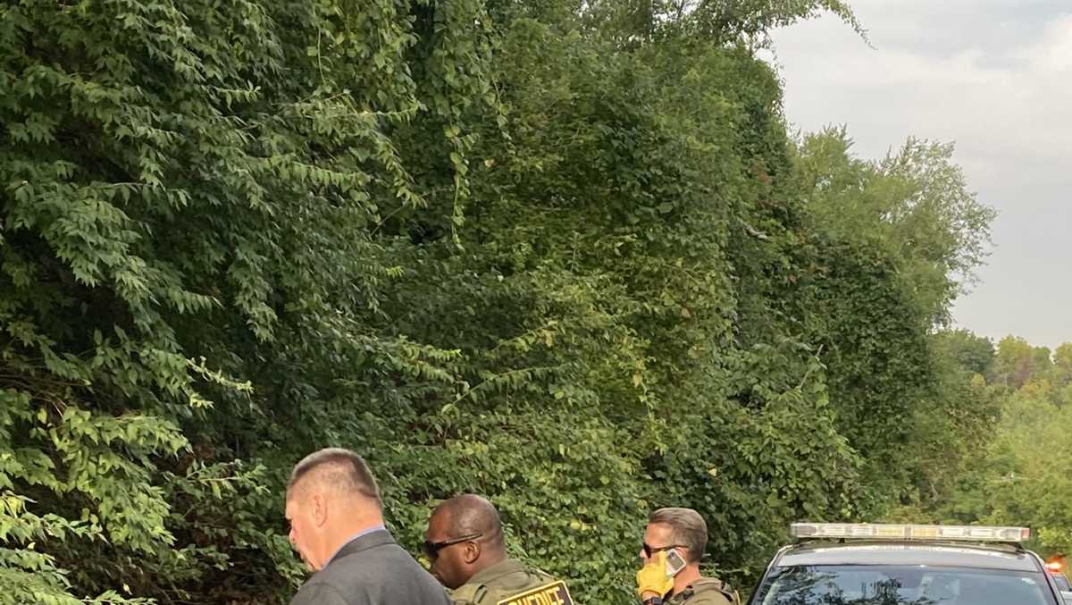 Blue Summit death investigation: Man found dead on shoulder of roadway