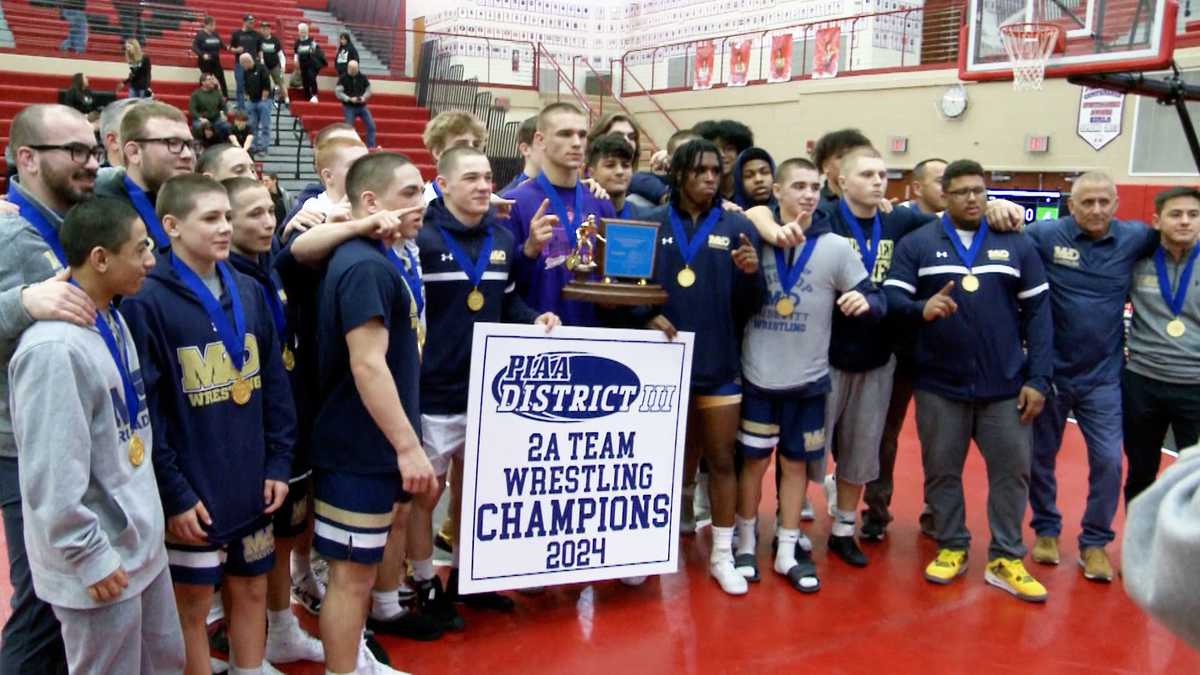 Bishop McDevitt outlasts Berks Catholic to win District wrestling title