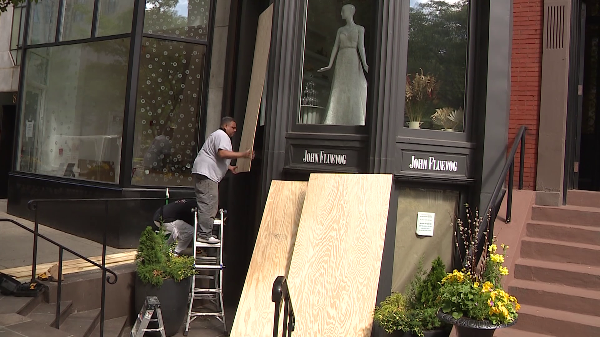 Back Bay store owners worried about looting take new precautions