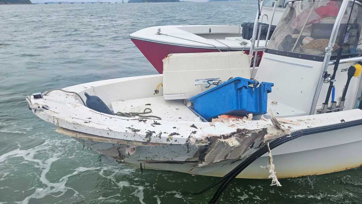 3 hurt after boat hits stanchion from demolished Boston bridge