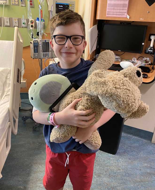 11-year-old Bama football fan underwent open heart surgery two day ago ...