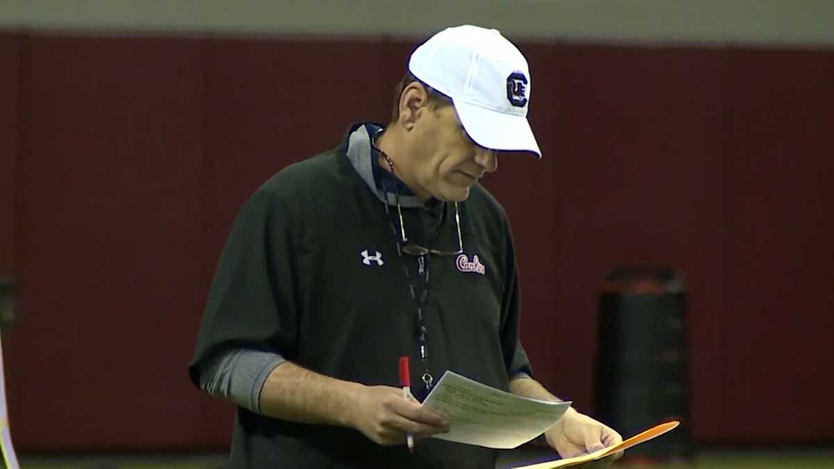 Reports: South Carolina assistants Mike Bobo and Will Friend leaving ...