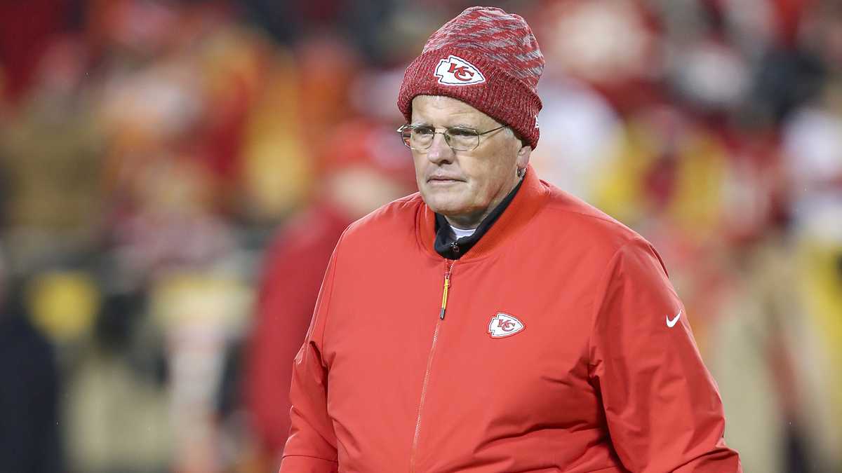 Chiefs fire defensive coordinator Bob Sutton