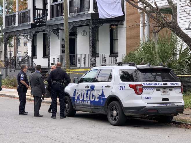 Savannah: Police investigating after body found in vacant house