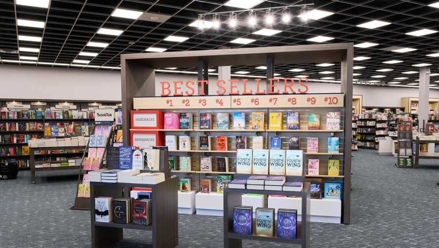 Books-A-Million holding reopening for South Portland store