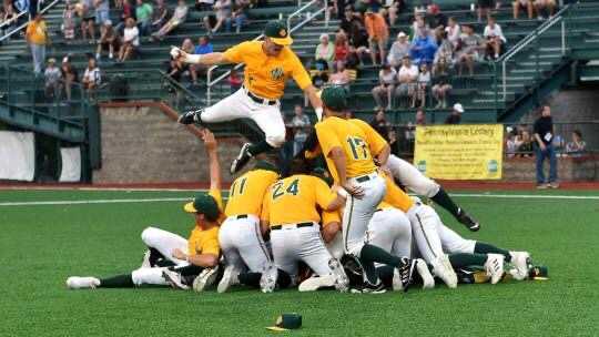 New Orleans Boosters win 2022 AAABA national championship, third consecutive title