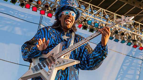 Bootsy Collins recreating iconic Bengals music video ahead of playoff game