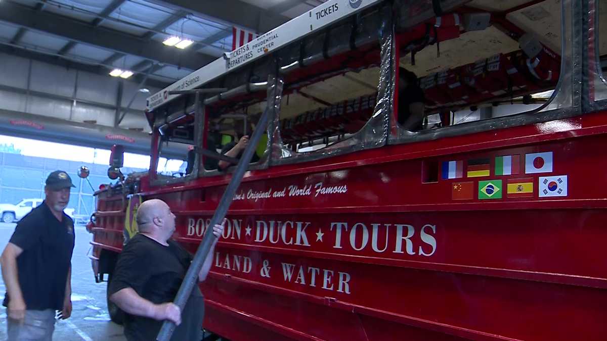 Boston Duck Tours prepare for Celtics championship parade