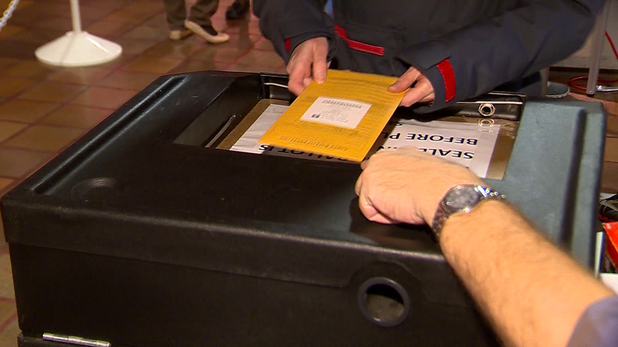 Massachusetts House approves automatic voter registration bill