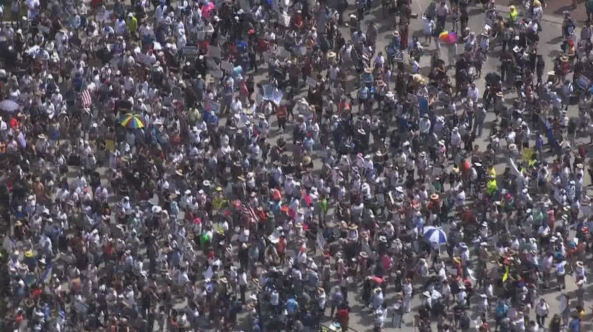 Thousands gather in Boston for immigration rally