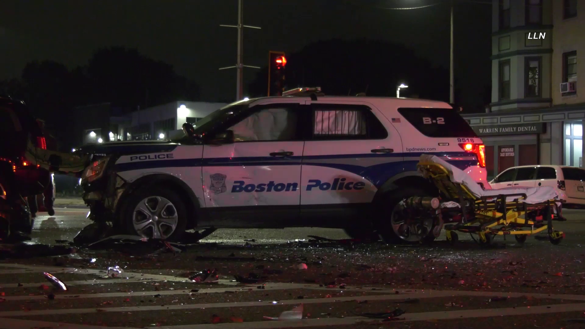 Police officer, 3 others taken to hospital after overnight crash in Boston