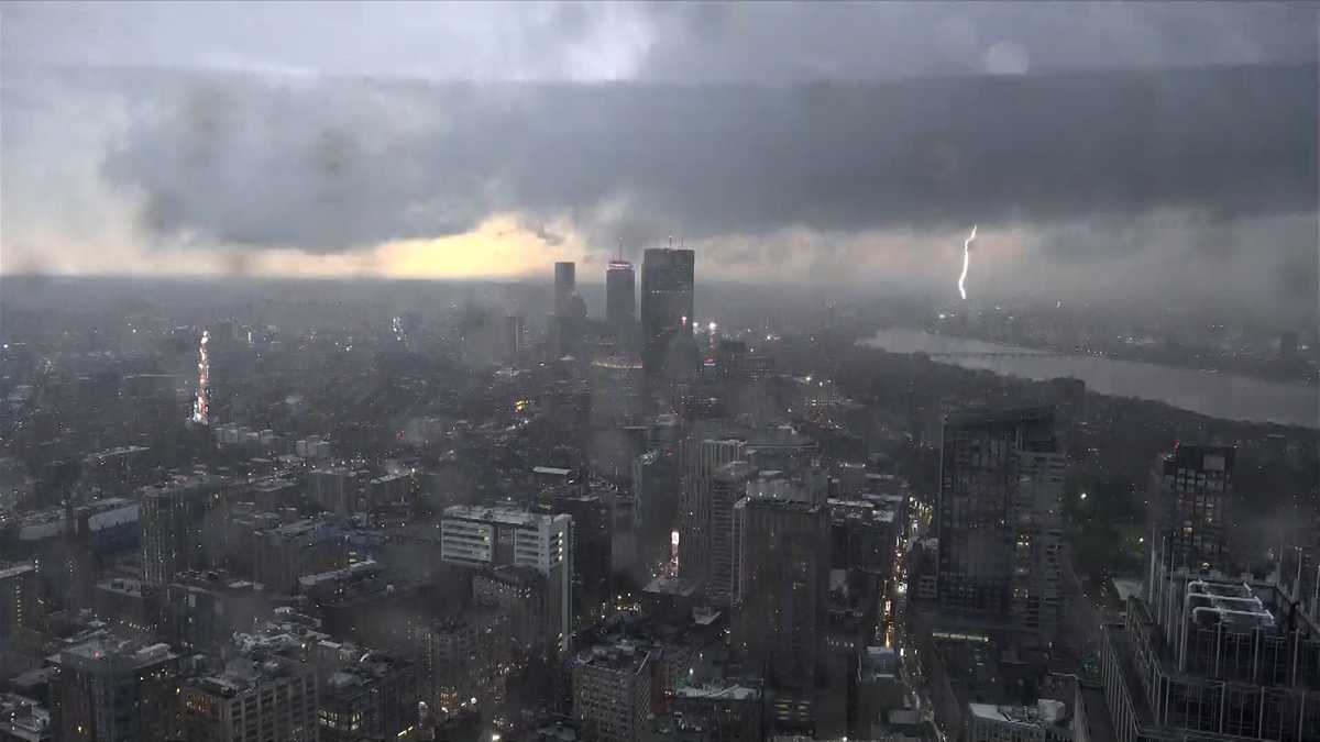 Nearly 10K without power after storms move across Mass.