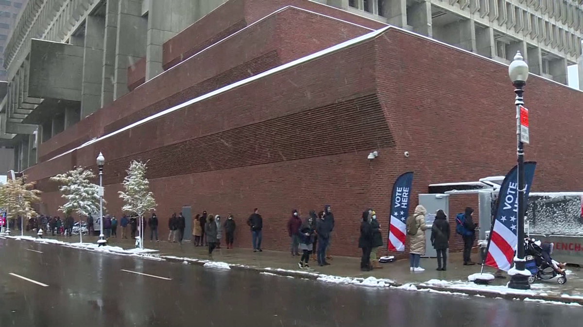 Voters wait in snow on last day of early voting