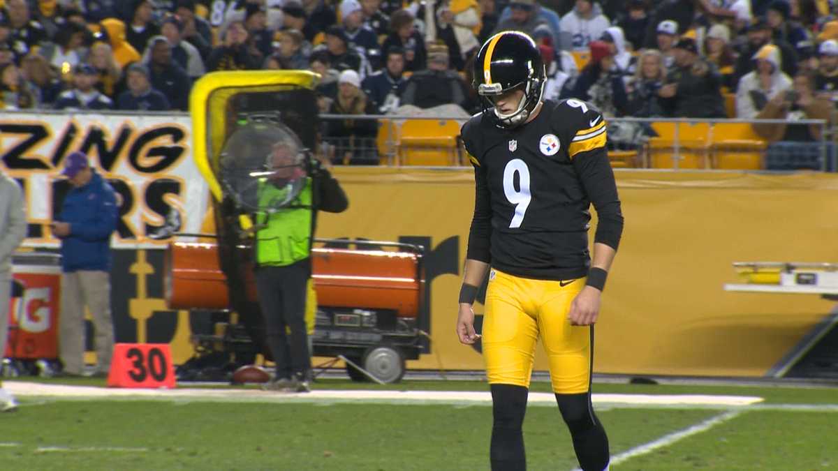 Chris Boswell Fighting For His Job Steelers Bring In 2 Kickers For Tryouts
