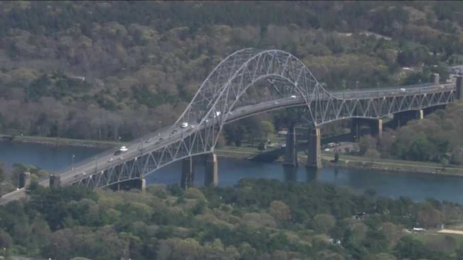 All lanes reopened over Bourne Bridge after repair work