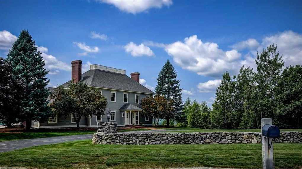 Mansion Monday: Panoramic views and beautiful design in Bow