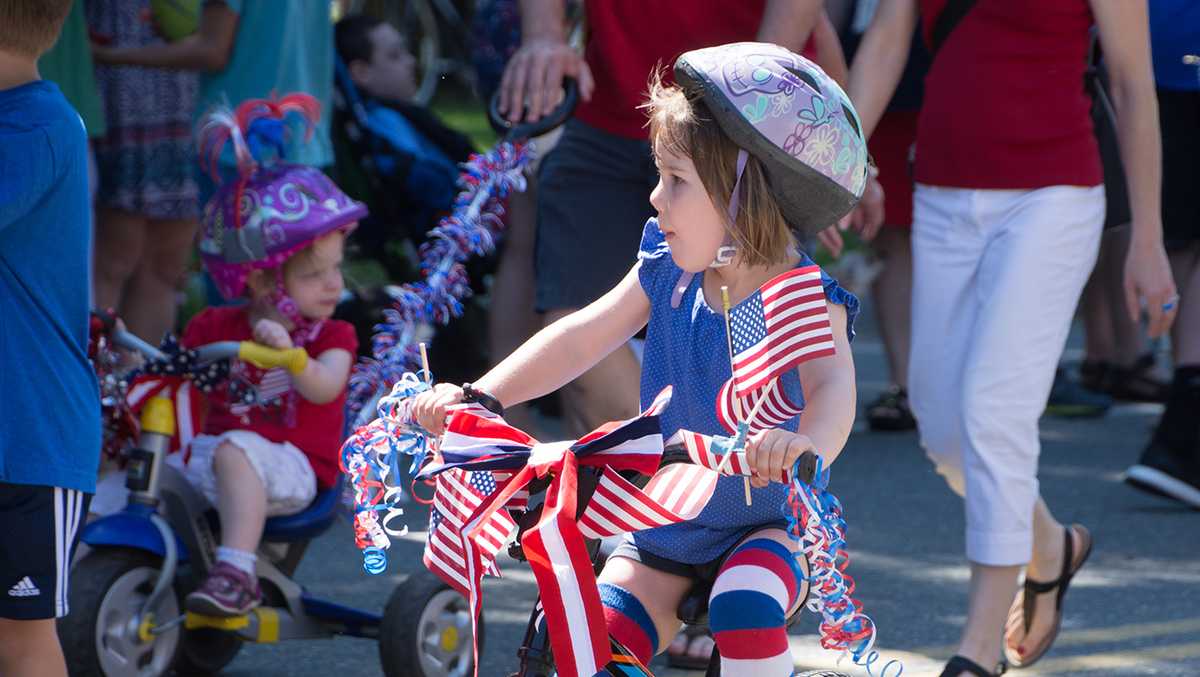 Star spangled pride on display in July 4th parade