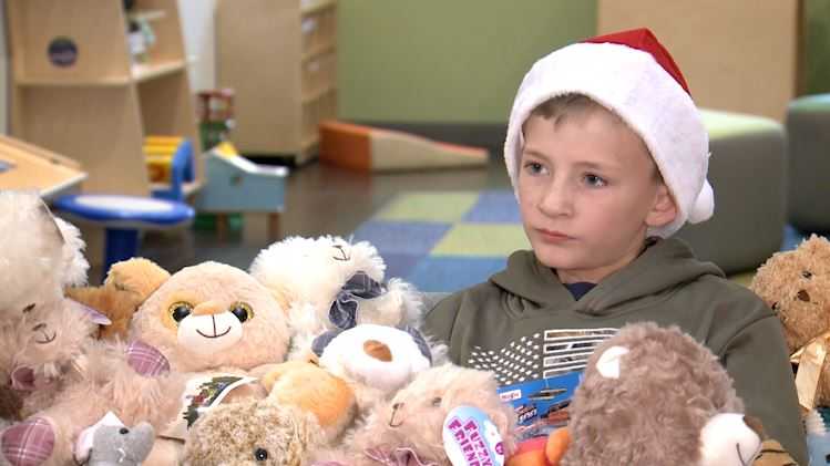Kentucky boy donates hundreds of stuffed animals to Ronald McDonald house