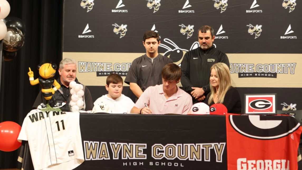 Student-athletes celebrate Signing Day