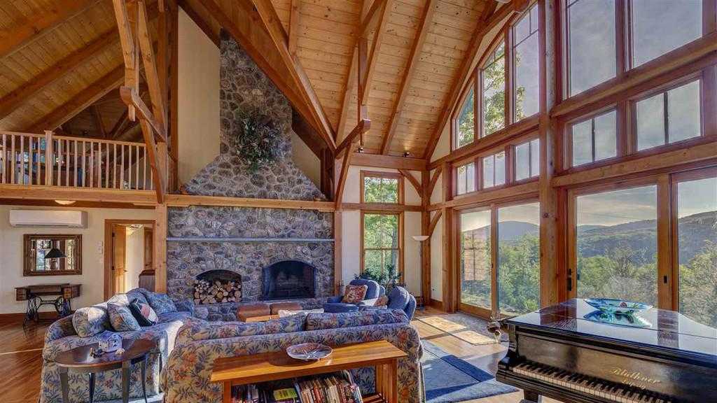 Mansion Monday: Peace, quiet and beautiful views in Bradford