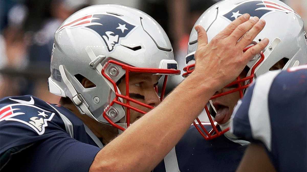 Brady, Gronk open season with 27-20 win over Texans