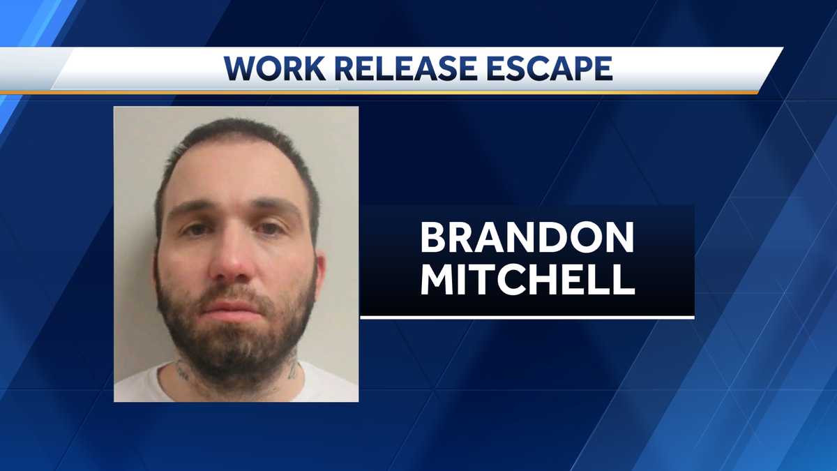 Iowa DOC searching for work release escapee Brandon Mitchell