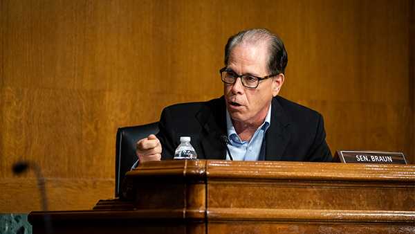 Indiana senator in group challenging election outcome