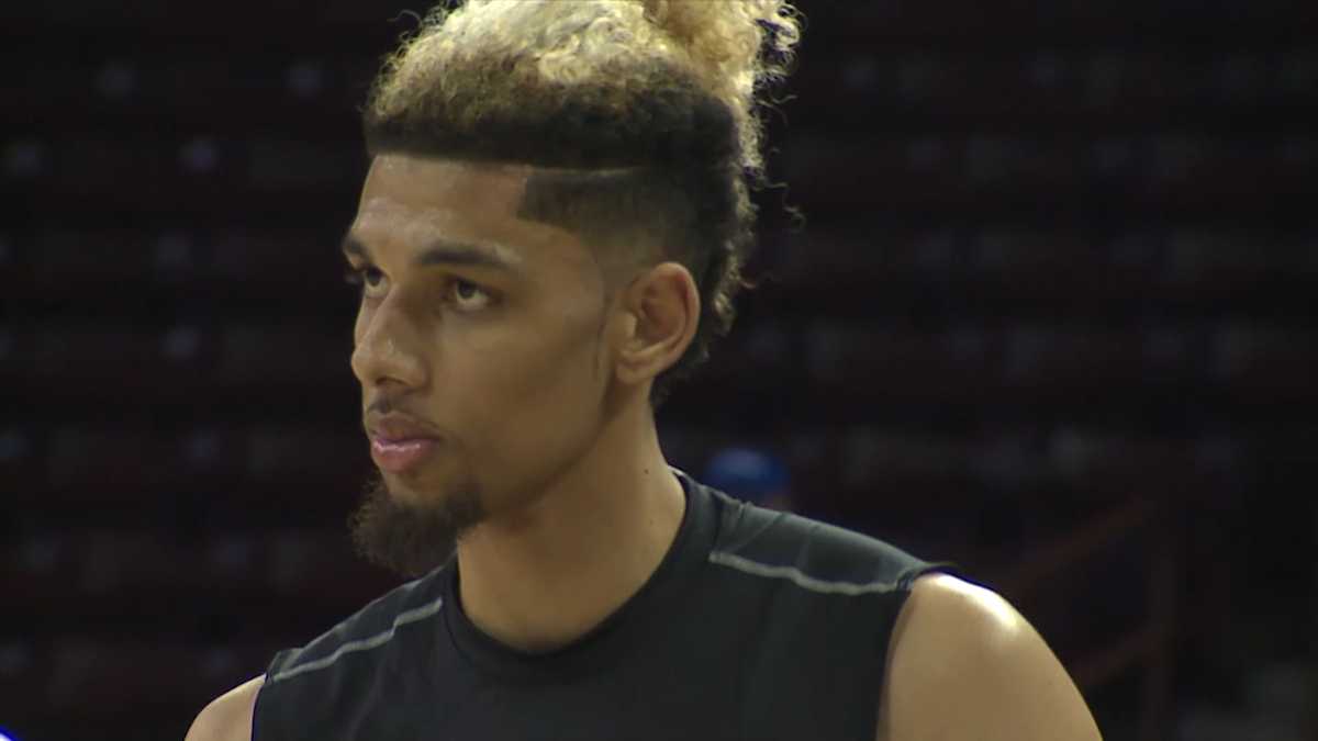 Gamecocks Forward Declares for NBA Draft