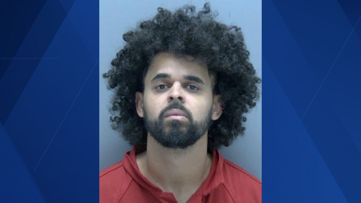 Florida man convicted of violent attack on woman and child wanted for ...