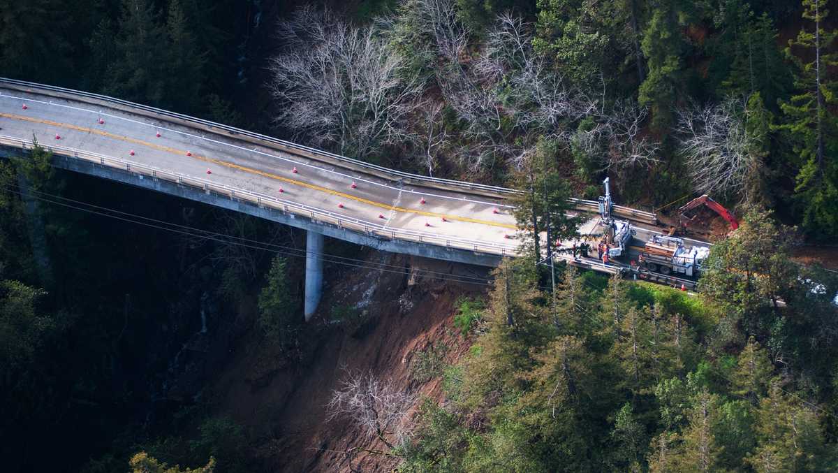Crews attempt to demolish Big Sur bridge with wrecking ball