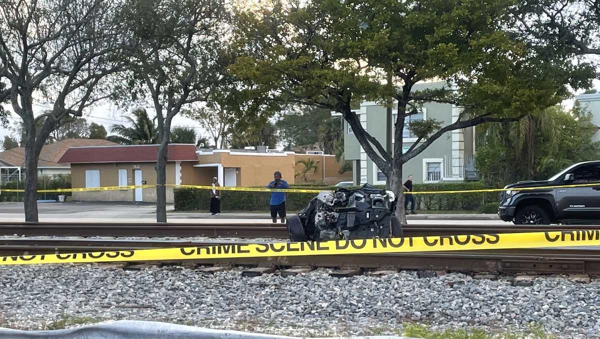 Brightline crash sends person to hospital in Florida