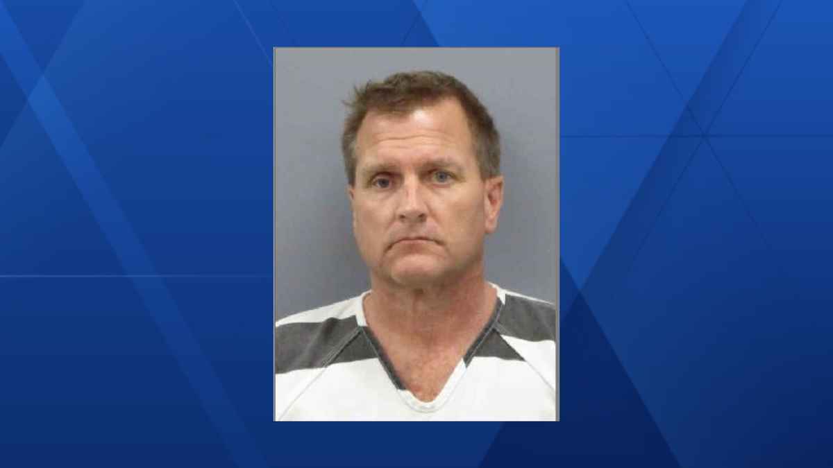 Man charged in stabbing death of Iowa woman