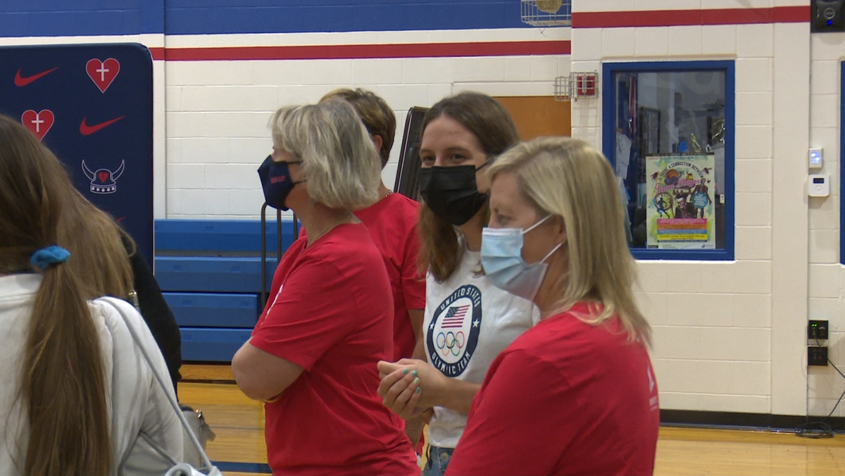 Olympic silver medalist Brooke Forde receives big welcome home at alma ...