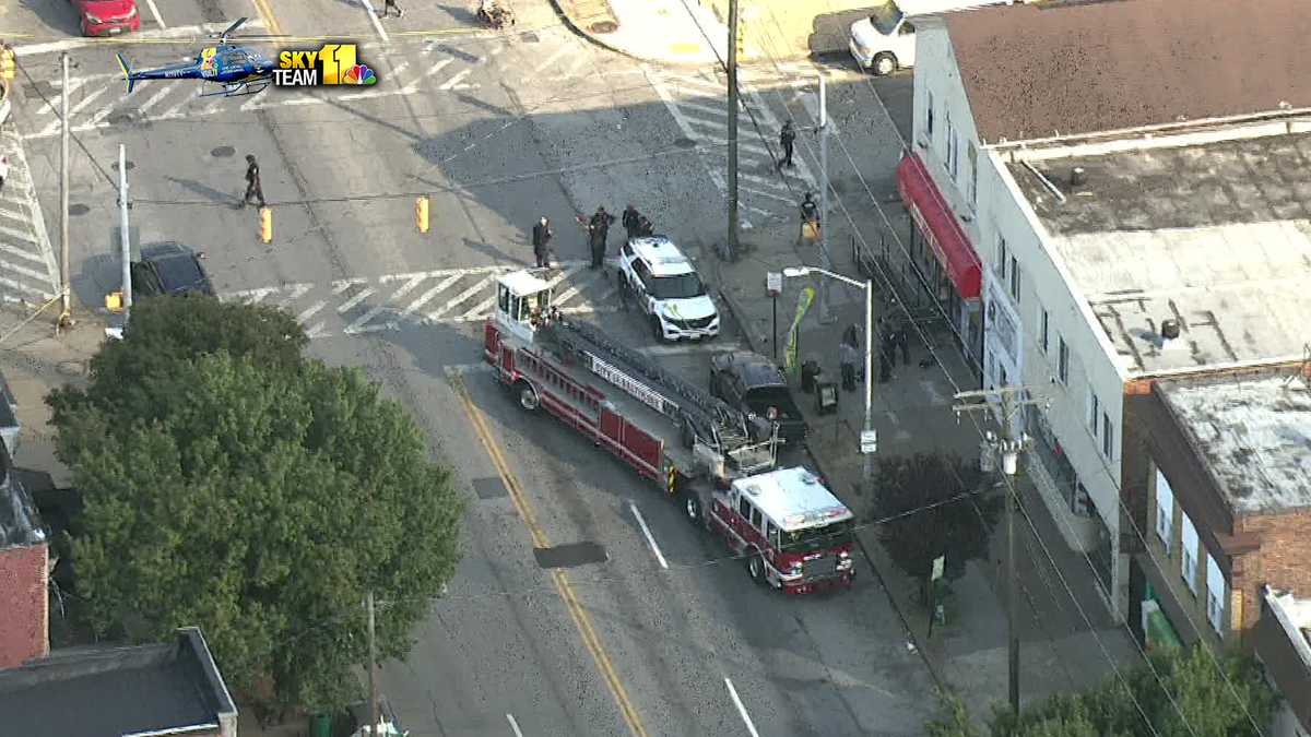 Three people shot, one critically injured after Brooklyn shooting