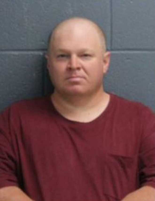 NC: Man arrested for inappropriate messages with minors