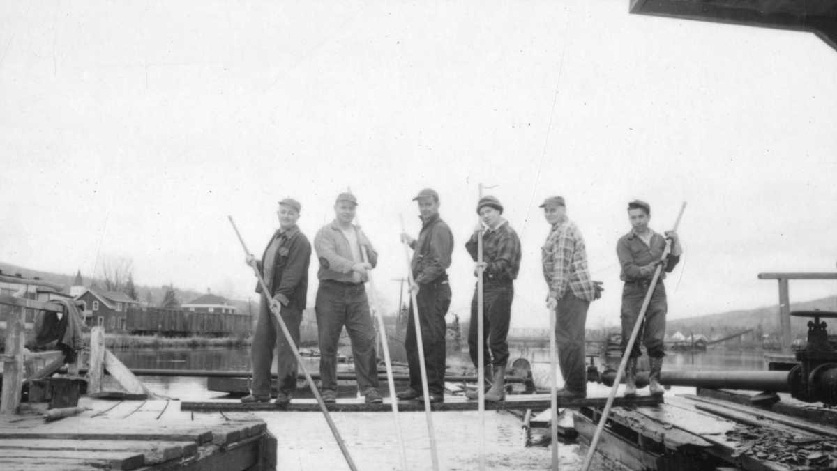 NH Chronicle: The Brown Paper Company