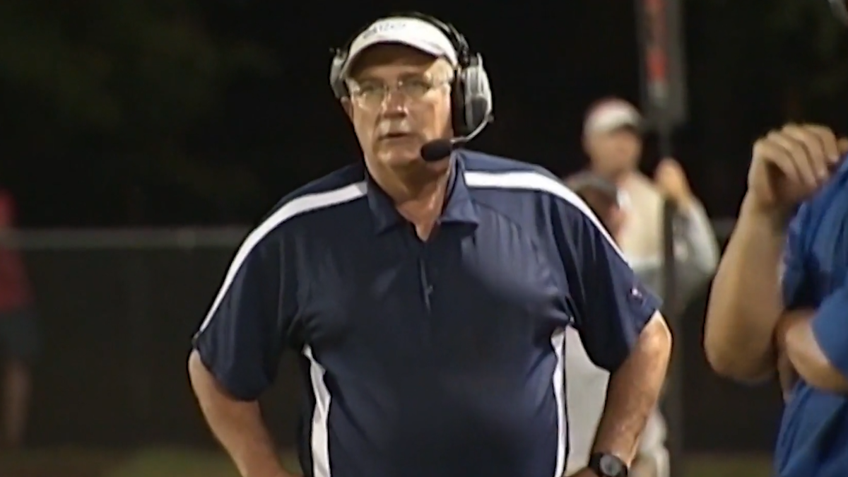 Vestavia Hills High School football coach Buddy Anderson talks about ...