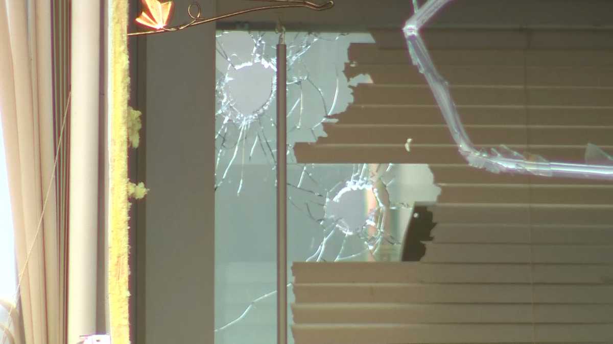 Suspect in Danvers shooting, standoff to appear in court