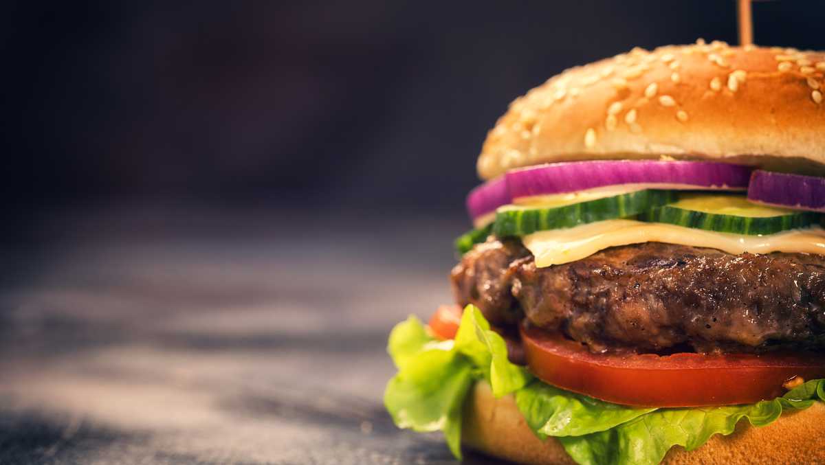 'Please spit in it too': Man horrified to find extra ingredient on ...