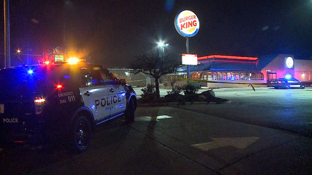 Burger King robbed near 72nd, Blondo