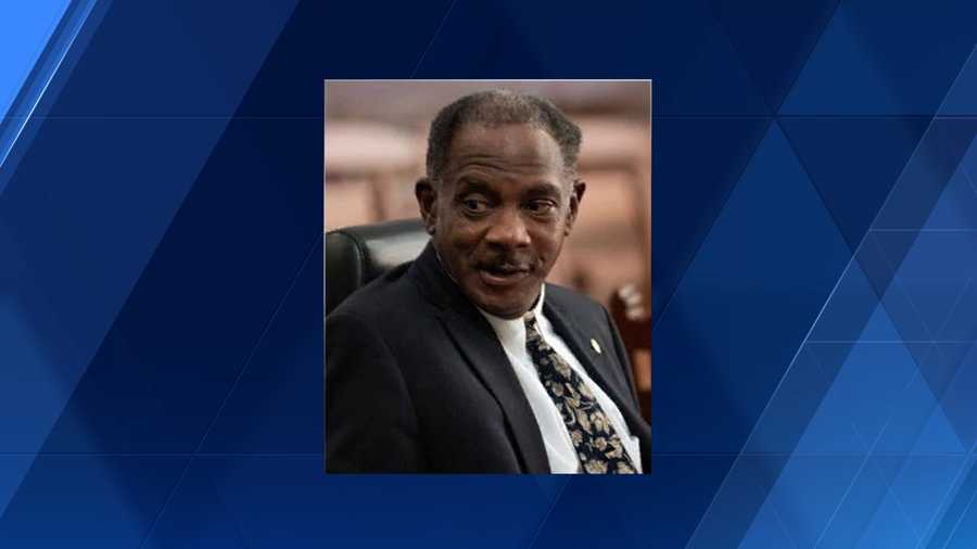 Former Alabama state senator pleads guilty to campaign charge