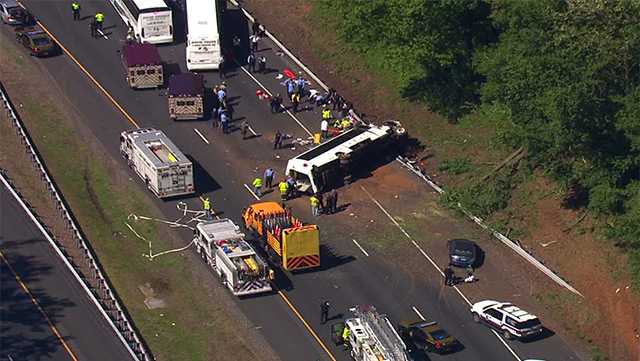 Photos: Bus crash closes I-95 near Cecil County