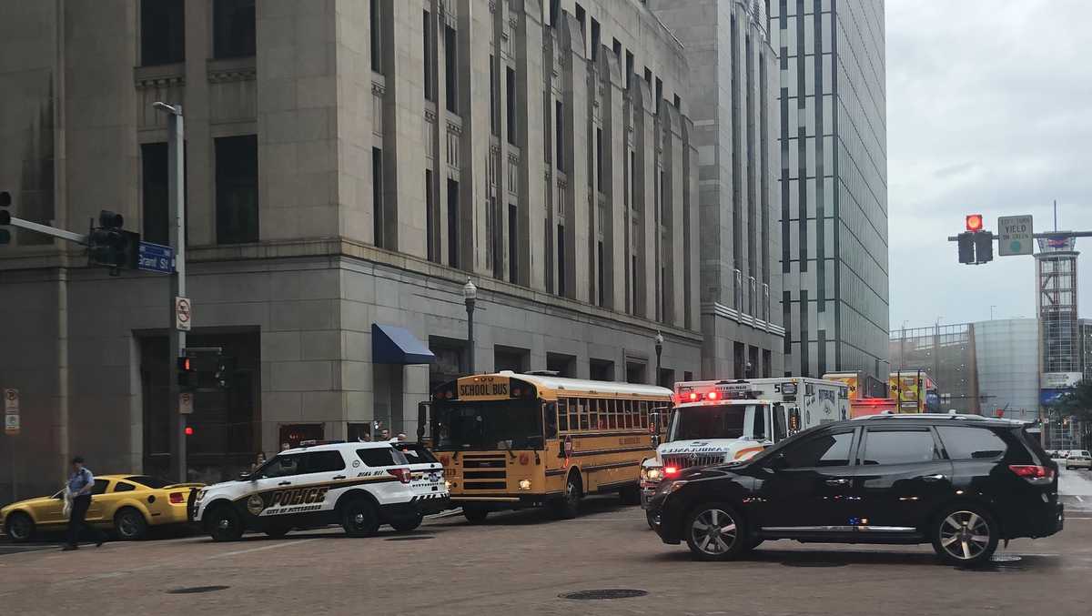 More than 2 dozen people taken to hospital after bus crash in Downtown ...