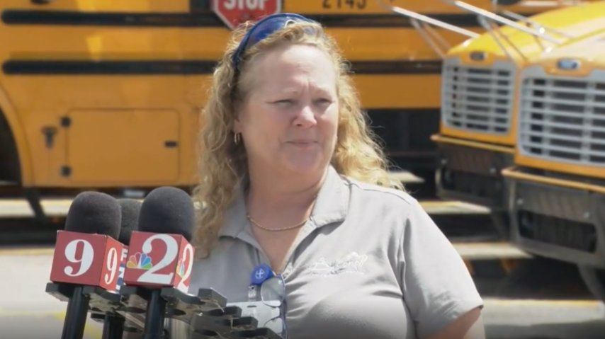 Central Florida bus driver finds child wandering alone