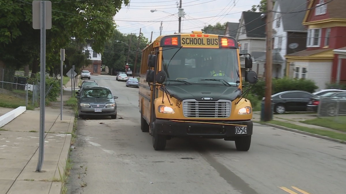 Cincinnati school leaders decide to reroute school buses after ...
