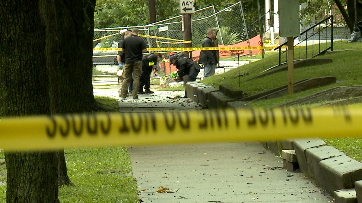 911 calls released from JCPS 1st day of class bus stop shooting